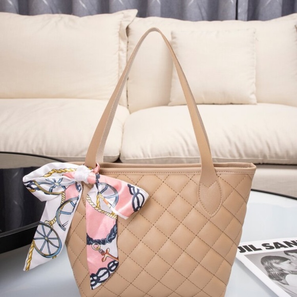 Bags | Nwt Quilted Cream Color Gorgeous Bag W Scarf | Poshmark